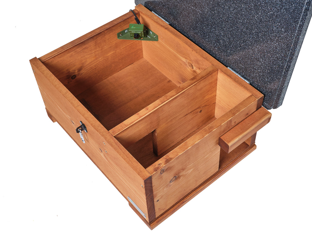 Hedgehog House with WiFi Camera Kit | Green Feathers